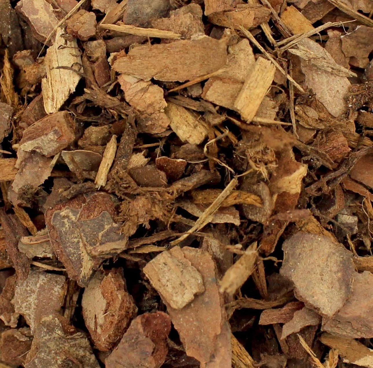 Chipped Bark 8-16mm - Free Local Bulk Bag Delivery – Gardenscapedirect